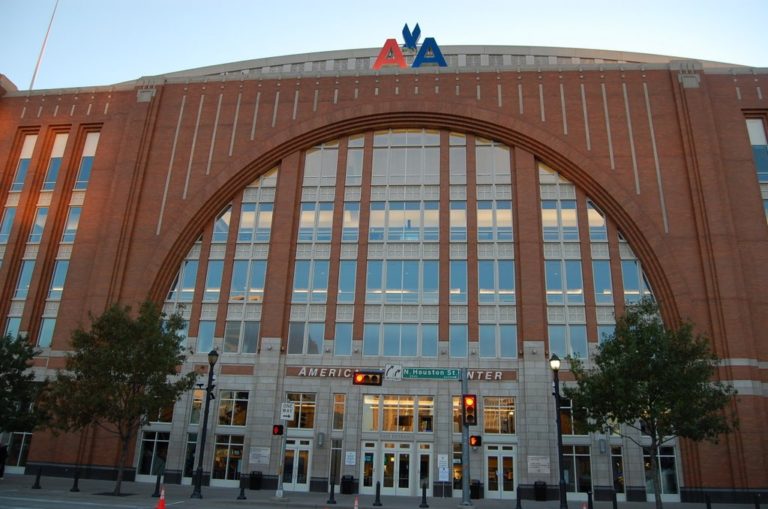 Buy Dallas Mavericks American Airlines Center Tickets | NBA Tickets